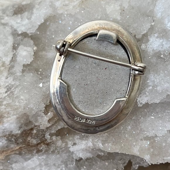 RedEnvelope | Jewelry | Rare Vintage Redenvelope Photo Frame Pin | Poshmark